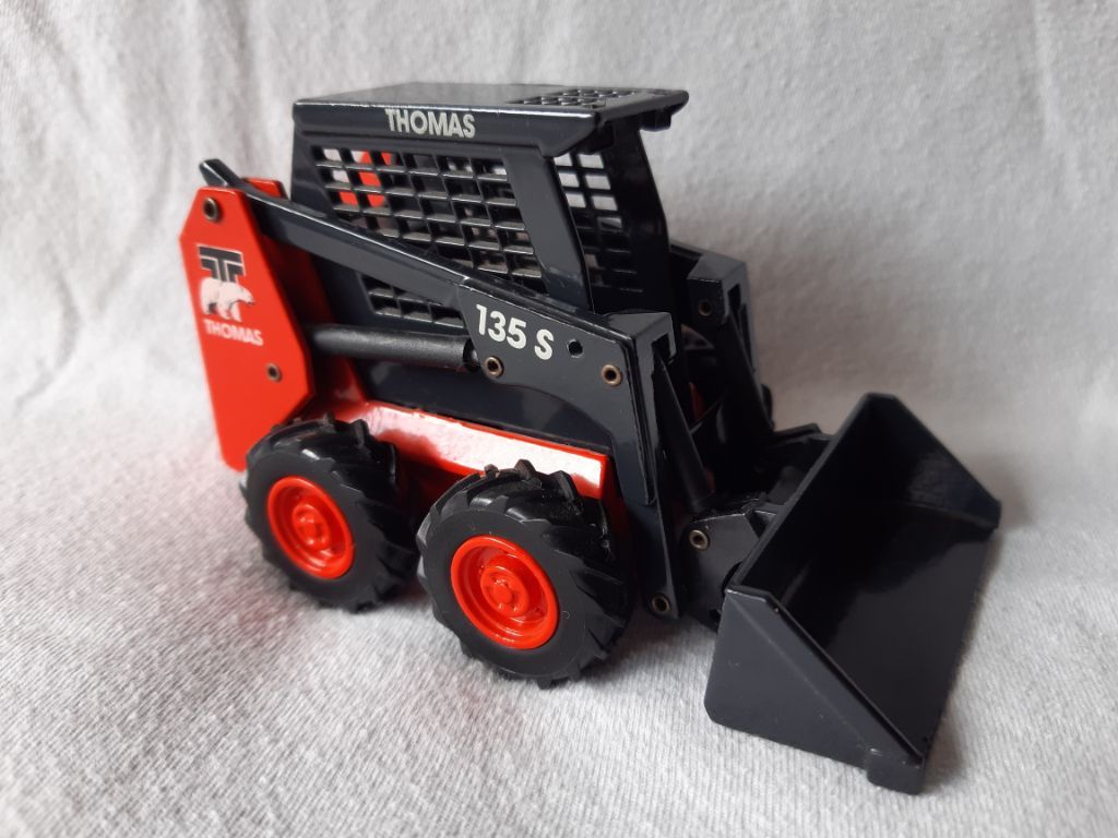 Thomas 135S Bobcat model 1:32 : Bouwmachines