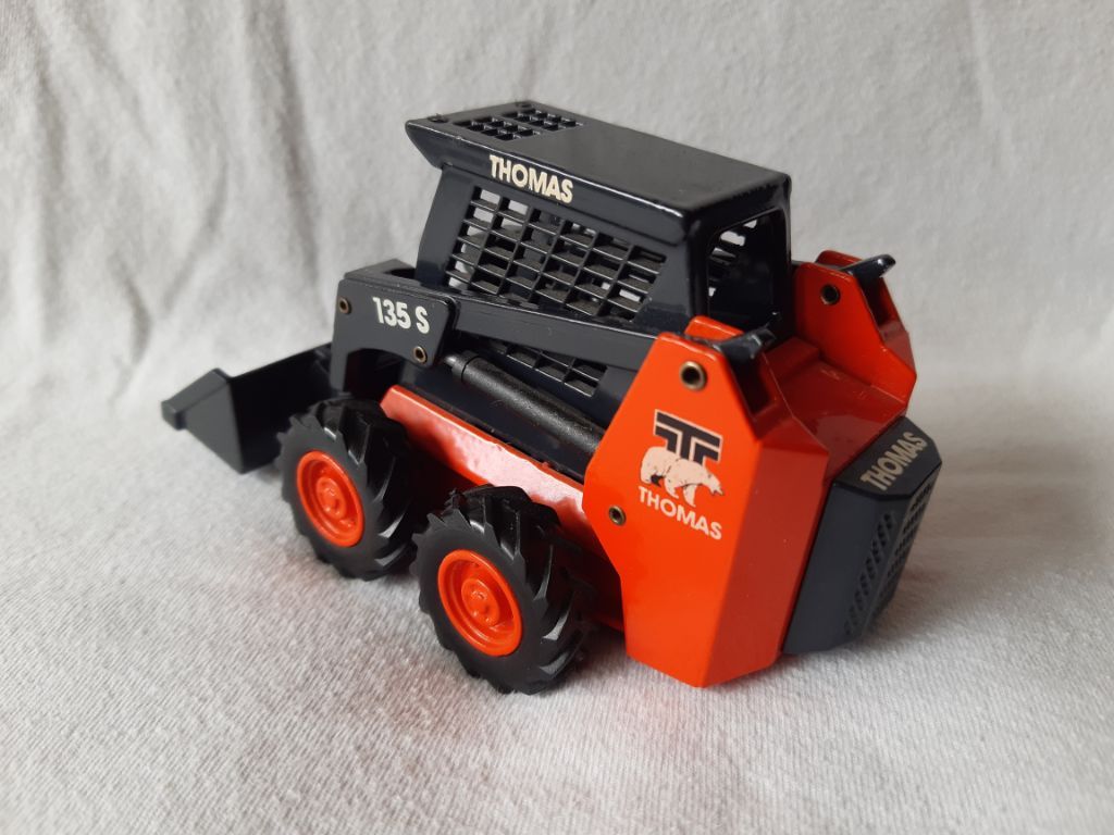 Thomas 135S Bobcat model 1:32 : Bouwmachines