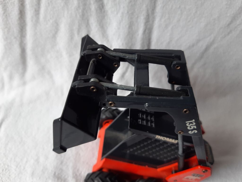 Thomas 135S Bobcat model 1:32 : Bouwmachines