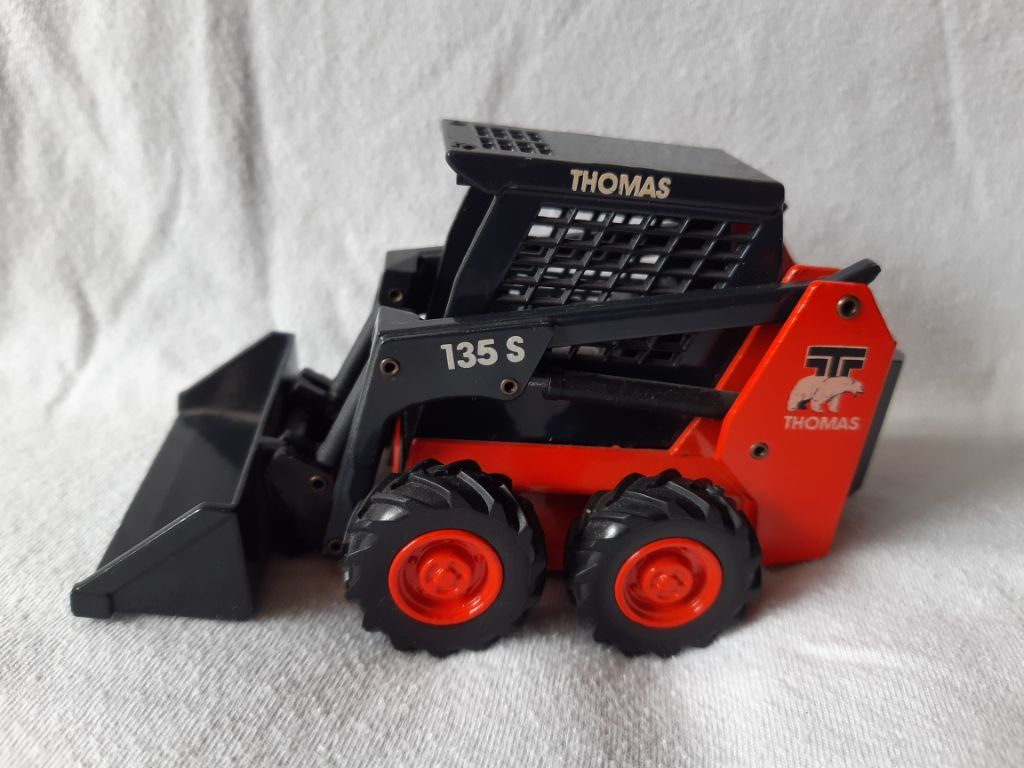 Thomas 135S Bobcat model 1:32 : Bouwmachines
